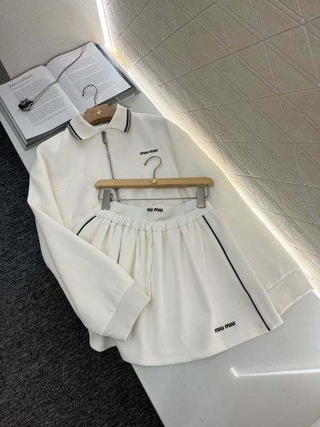 Bộ váy áo thể thao mi.u mi.u* cao cấp áo 1450k/ váy 1300k Set áo khoác – lien fashion