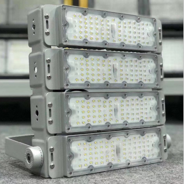 Đèn pha cao cấp Module Philip 100W*2, 100W*3, 100W*4, 100W*5, 100W*6 – EDISUN