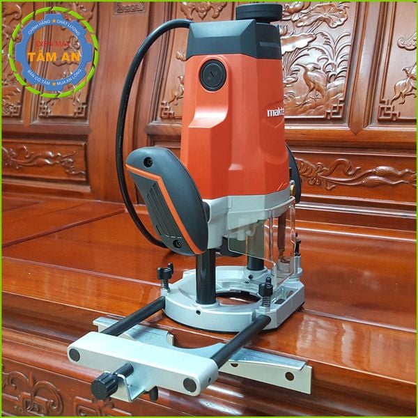 Máy phay, máy soi gỗ Maktec MT362 – Điện Máy Tâm An