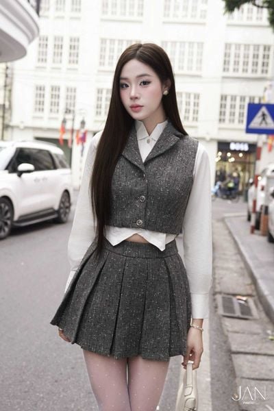 BJN93406 - Chân váy dáng xòe ngắn, cạp rời, xếp ly to, khóa sườn - JAN – Thời trang Pantio