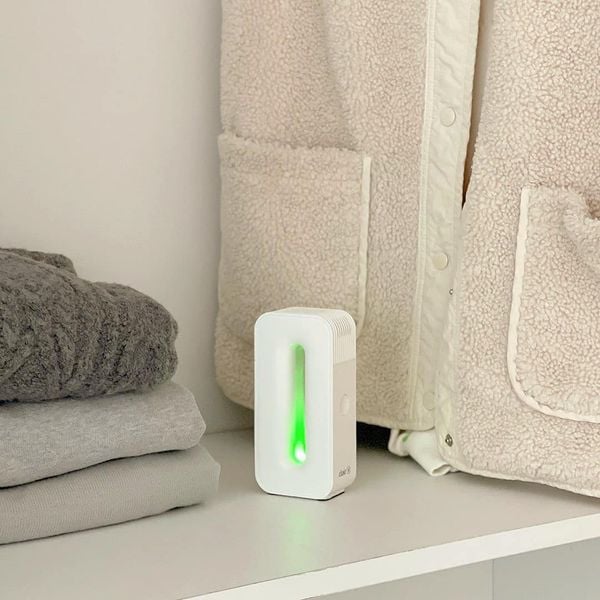 Máy khử mùi mini Clair