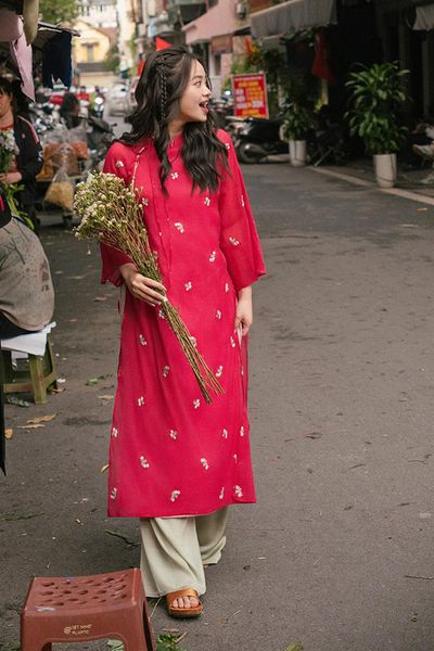 Áo Dài Cách Tân NAKED BY V – Minde