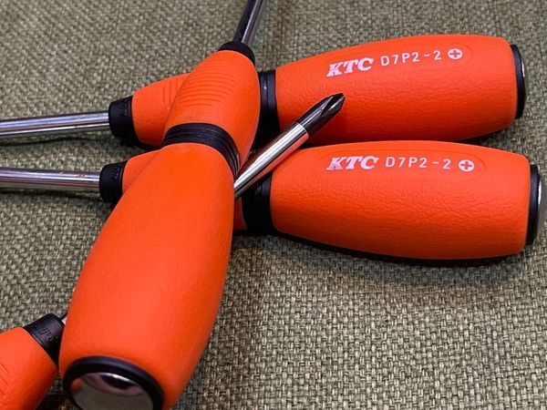 Tua vít đóng KTC D7P-2 Japan – Máy Khoan Pin Tùng Power Tool