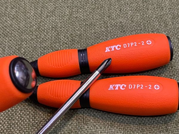 Tua vít đóng KTC D7P-2 Japan – Máy Khoan Pin Tùng Power Tool