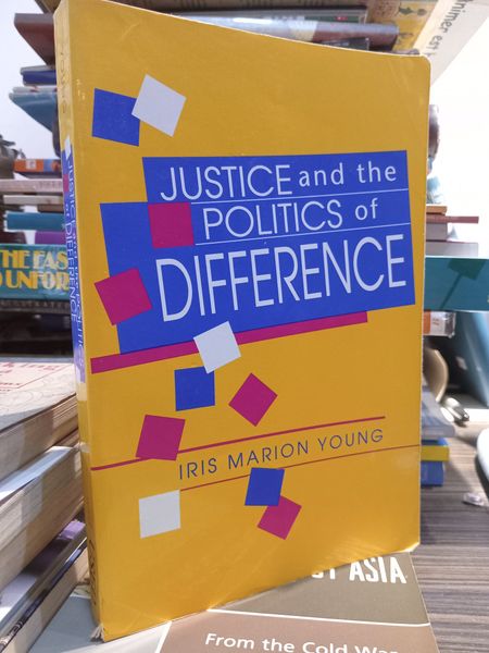 Justice and the Politics of Difference - Iris Marion Young – Momo Bookstore