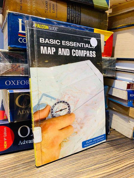 BASIC ESSENTIALS MAP AND COMPASS - CLIFF JACOBSON – Momo Bookstore
