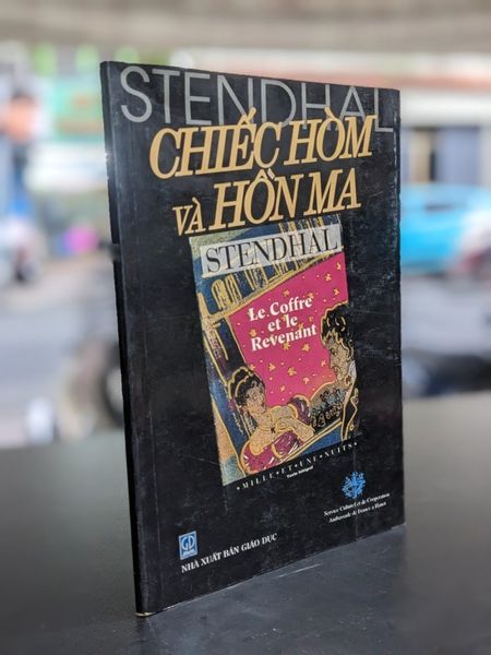 Chiếc hòm và hồn ma - Stendhal – Momo Bookstore