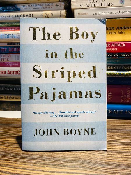 THE BOY IN THE STRIPED PAJAMAS - JOHN BOYNE – Momo Bookstore