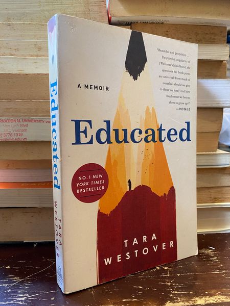 Educated - Tara Westover – Momo Bookstore