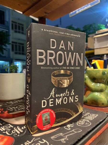 ANGELS AND DEMONS - Dan Brown – Momo Bookstore