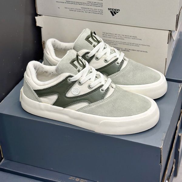 DC - 40 – V2R Store