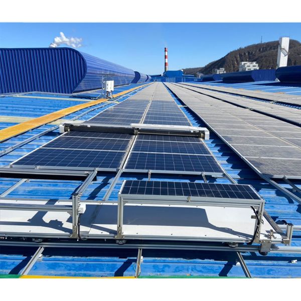 Chổi Lăn Động Cơ Tấm Năng Lượng Mặt Trời Làm Sạch Khô Điều Khiển Từ Xa 3.6m 5.4m 7.2m Chất Lượng ...