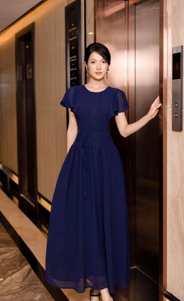 Luxe Elegance – Elite Trần