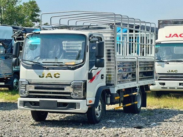 Xe Tải JAC N200S E5 1.9 Tấn Thùng Dài 4.3 Mét: Giải Pháp Vận Tải Hiệu – XE TẢI GIA ĐÌNH