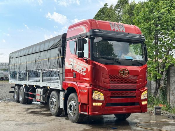 Xe Tải FAW JH6 4 Chân 17.99 TẤN – XE TẢI GIA ĐÌNH