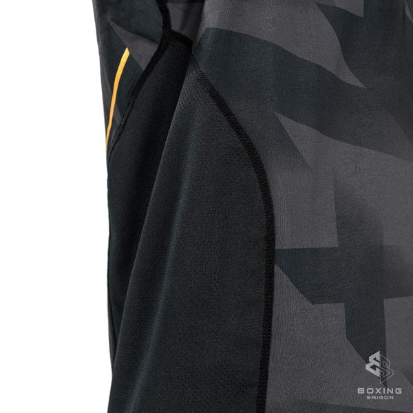 Áo Venum Razor Dry Tech Tank Top - Black/Gold | Boxing Saigon