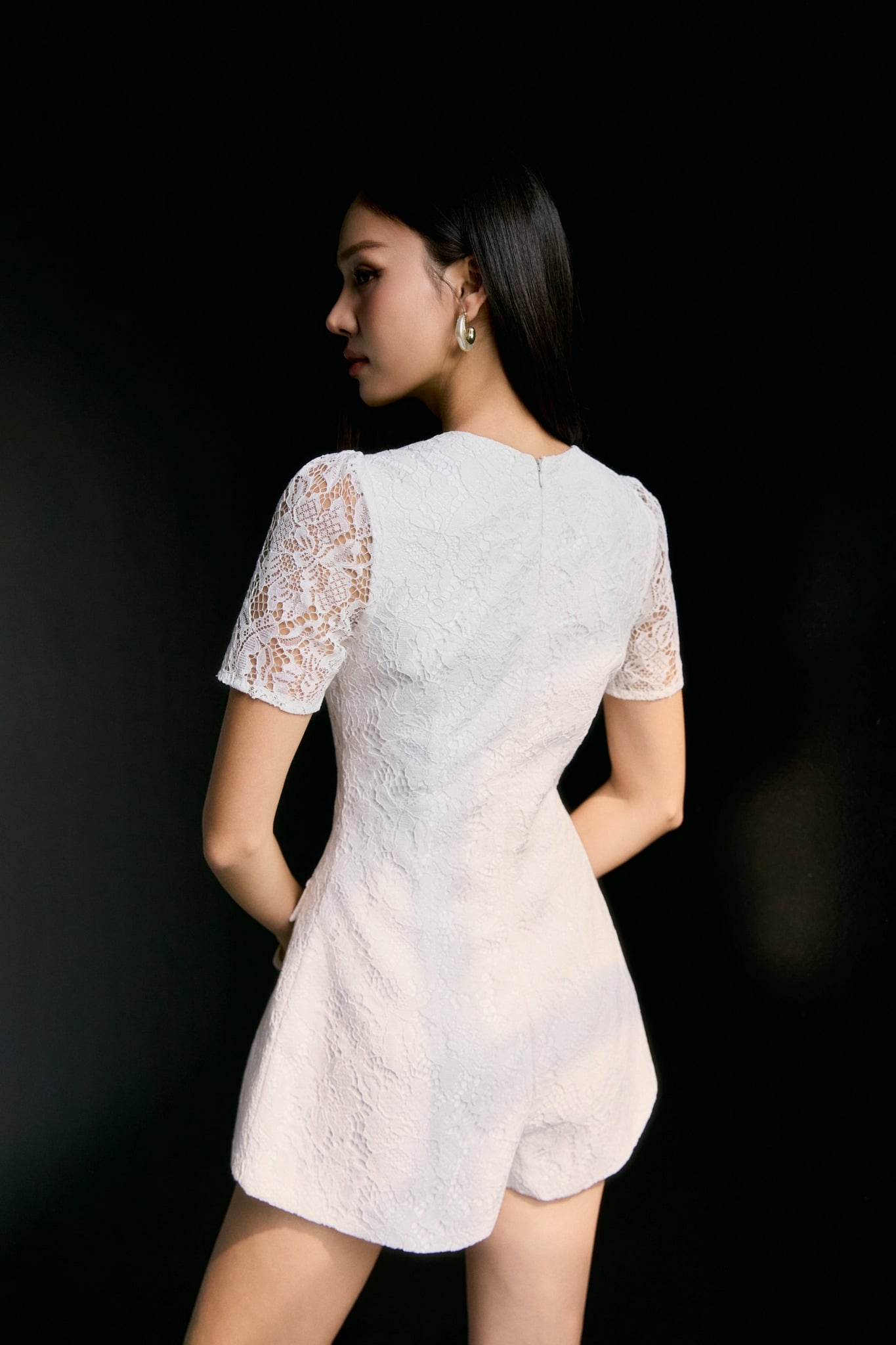 Jumpsuit Short Sleeve Lace Romper – Ren Cotton Phối Phi T… – SomeHow