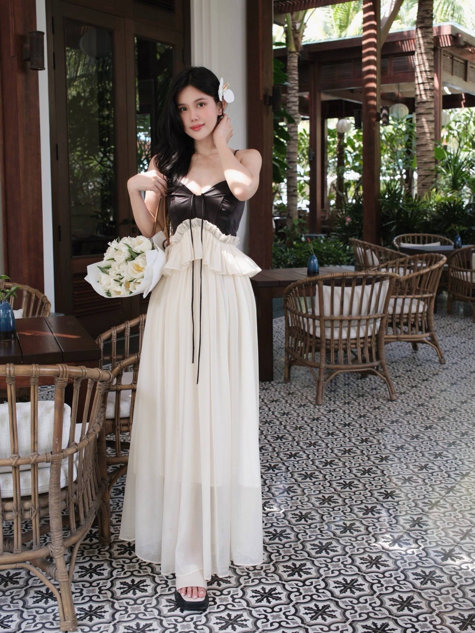 Đầm Dài Lace Layers String Top – SomeHow