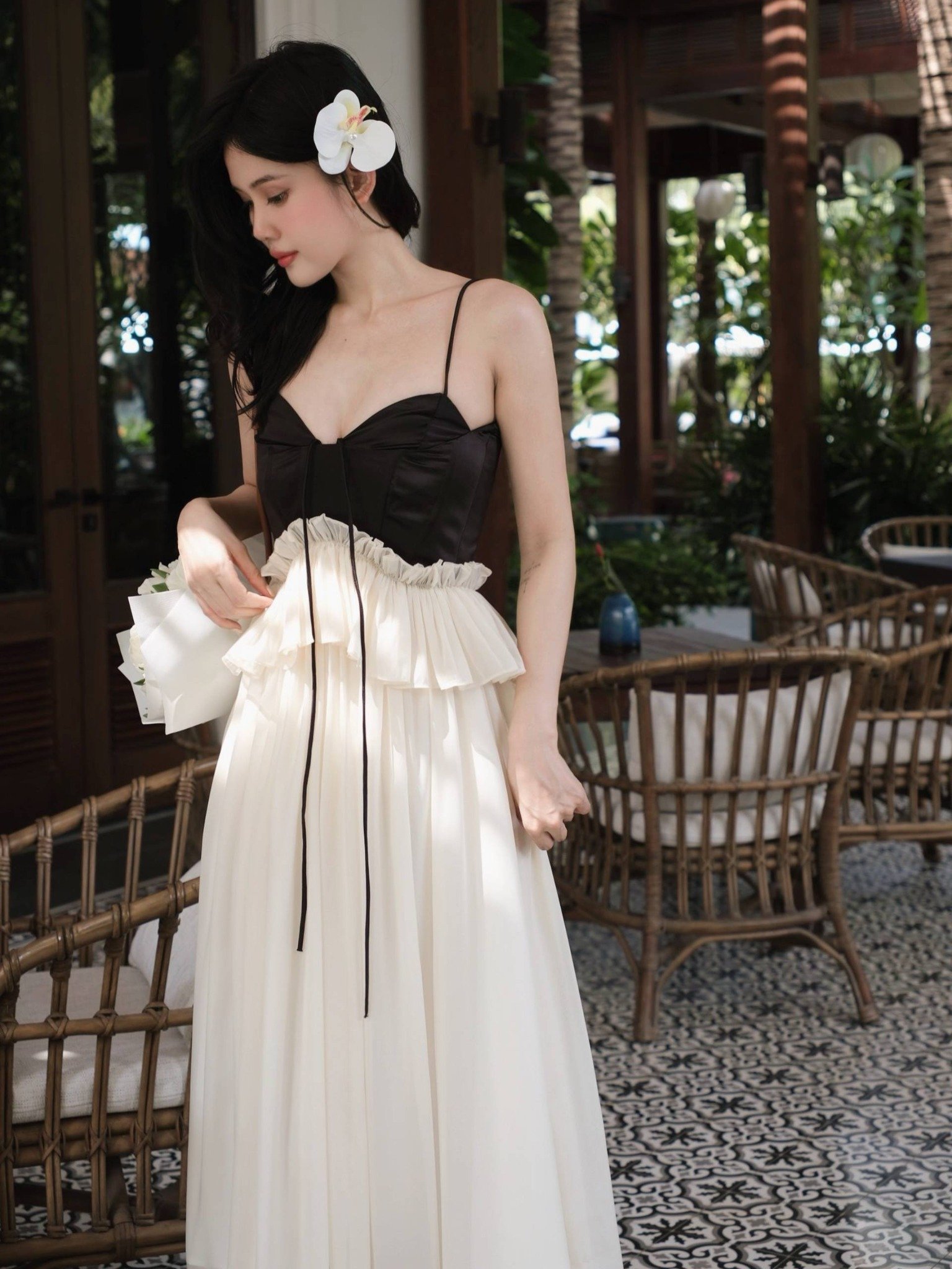 Đầm Dài Lace Layers String Top – SomeHow