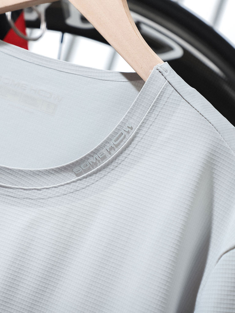 Áo Thun Slim Seamless Basic – SomeHow