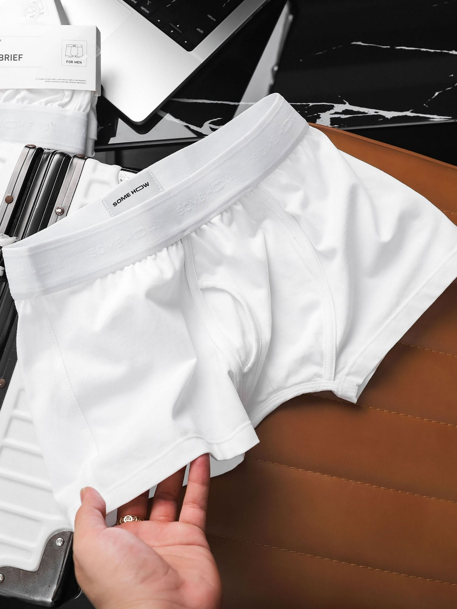 Boxer Intaglio Black White – SomeHow