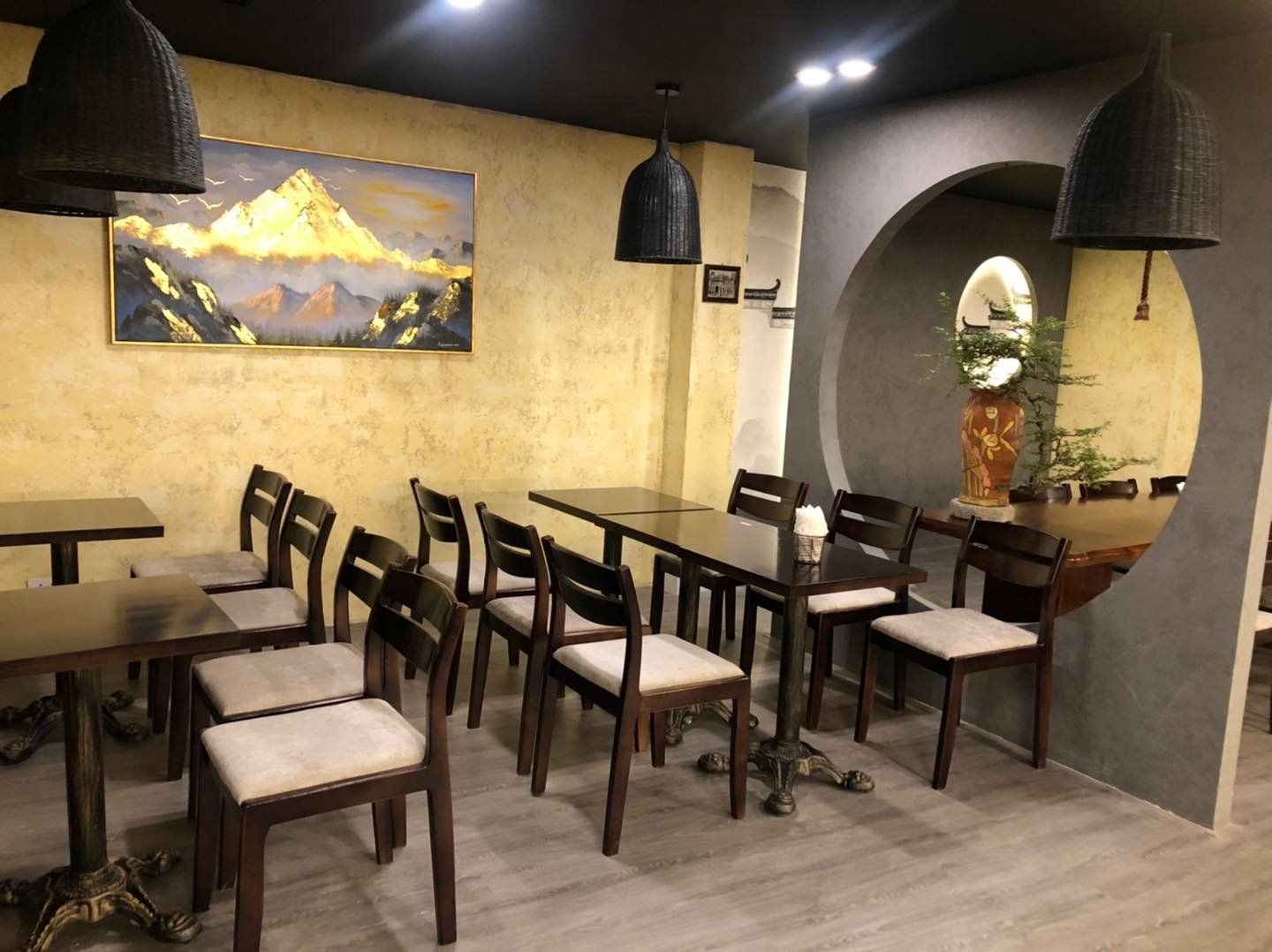 Loa cafe Goldsound lắp đặt trọn gói hệ thống âm thanh quán cho FAGI CO ...