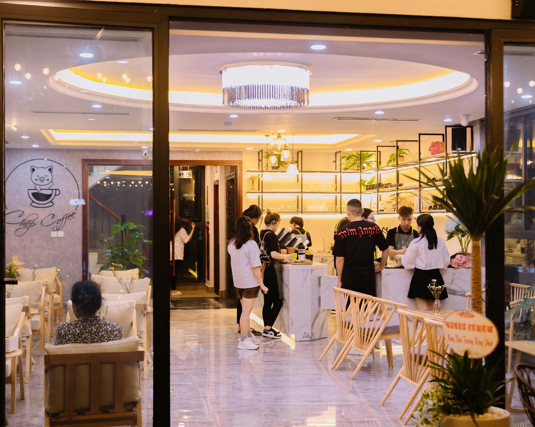 Loa cafe Goldsound hoàn thiện âm thanh cho Chóp Coffee, Hà Nội ...