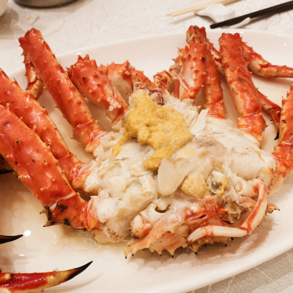 Cua Hoàng Đế King Crab Alaska FreeShip Trong 2H | Cam kết Chất Lượng ...