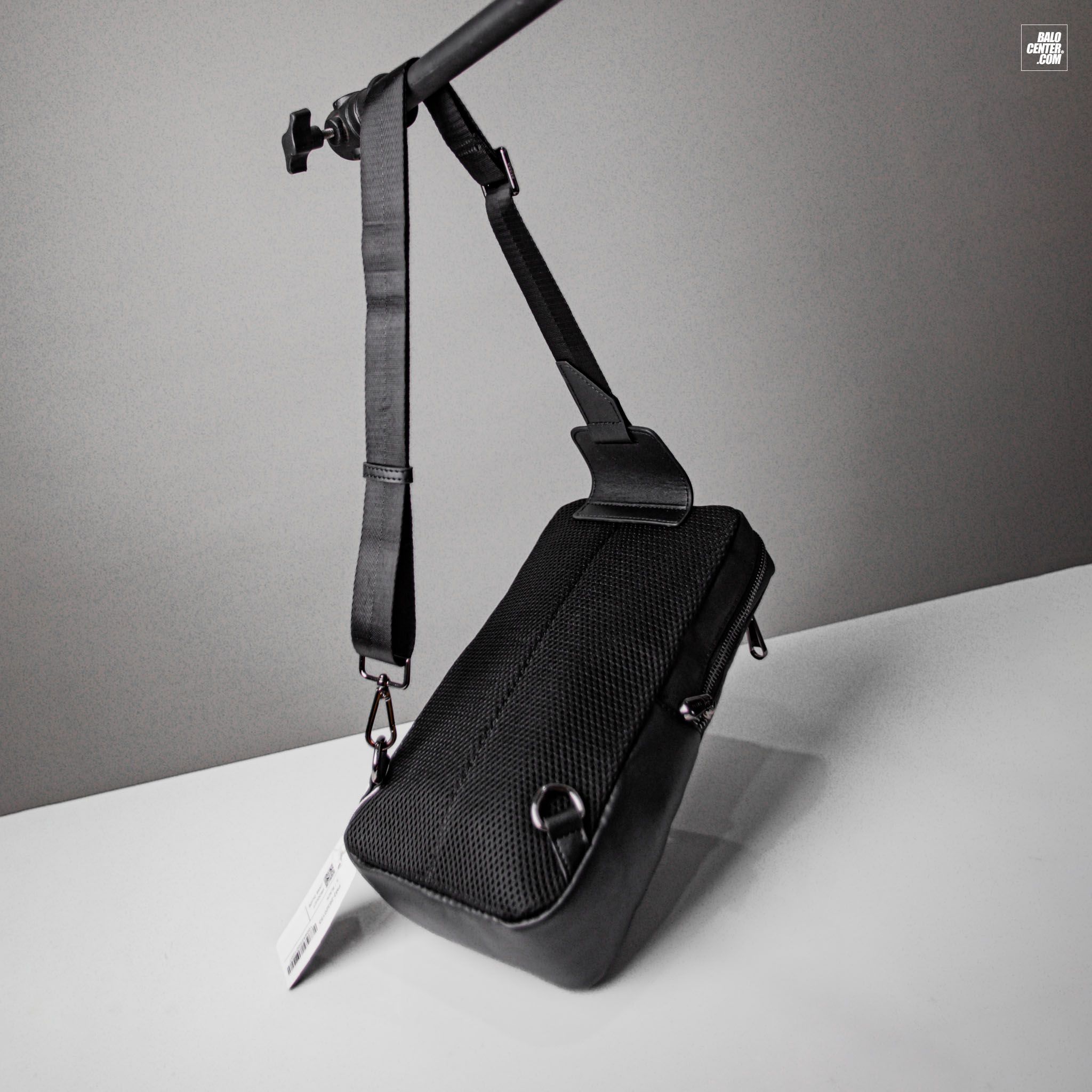 Pedro Sling Bag Black PM2-26320153 | BaloCenter.com – BaloCenter.com ...