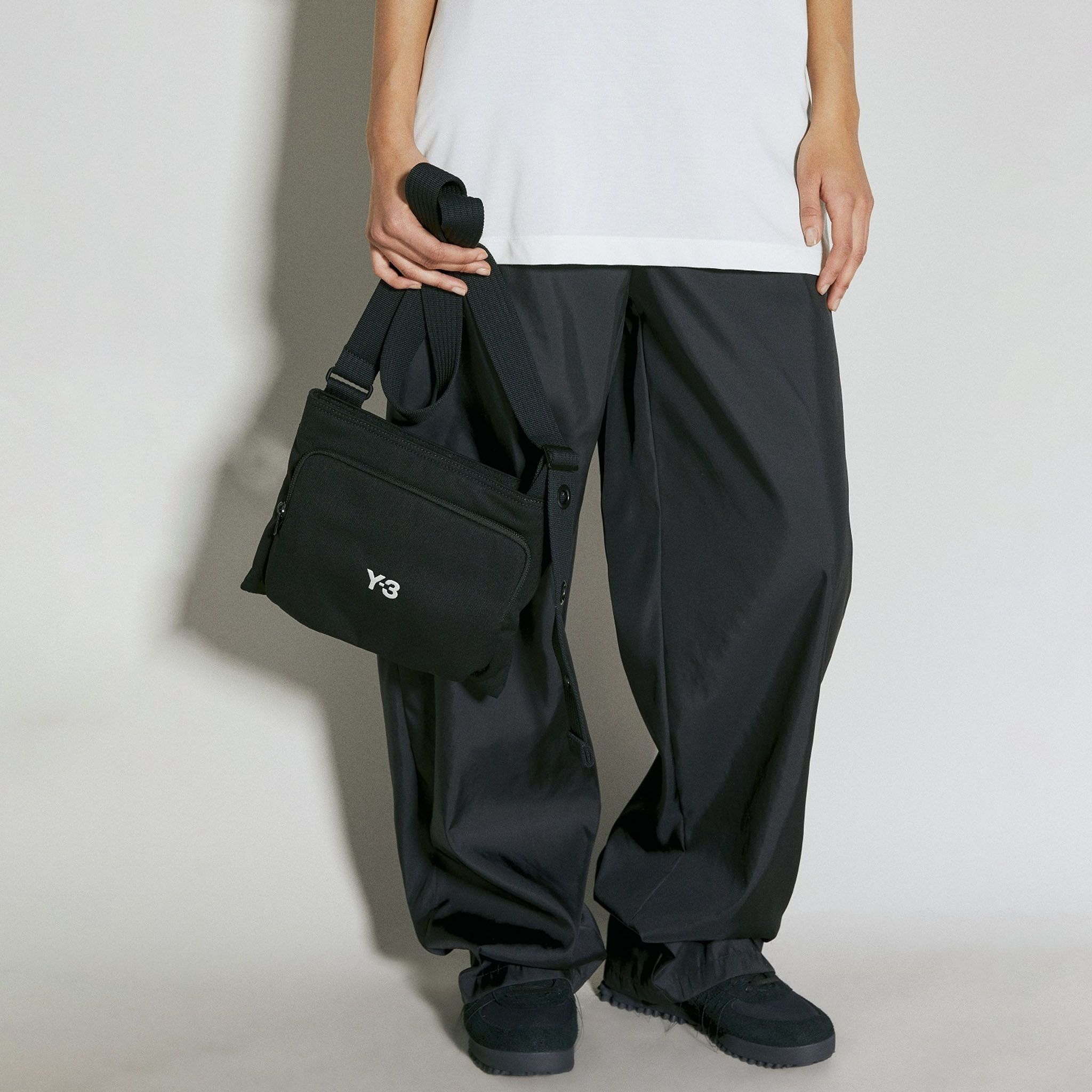 Adidas Y-3 Sacoche Shoulder Bag Black IR5791 | BaloCenter.com ...