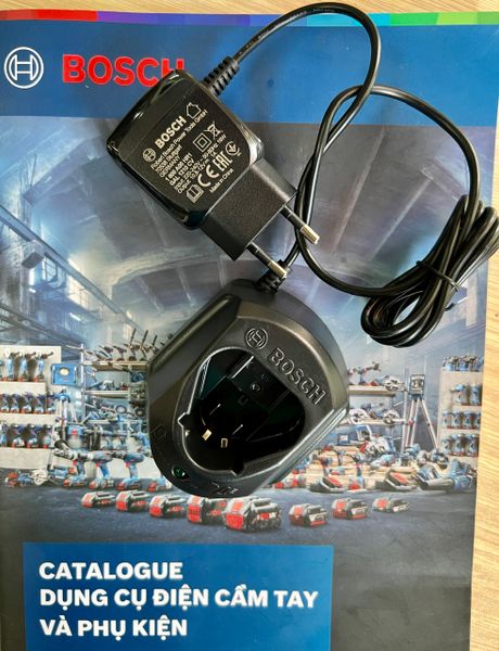 Bộ sạc nhanh 12V Bosch 1600A00HR1 – CTY TNHH THƯƠNG MAI DỊCH VỤ ĐẠI ...