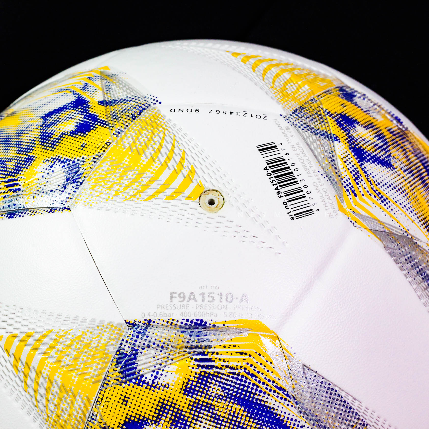 Bóng đá Futsal Molten tiêu chuẩn F9A1510-A – Neymar Sport