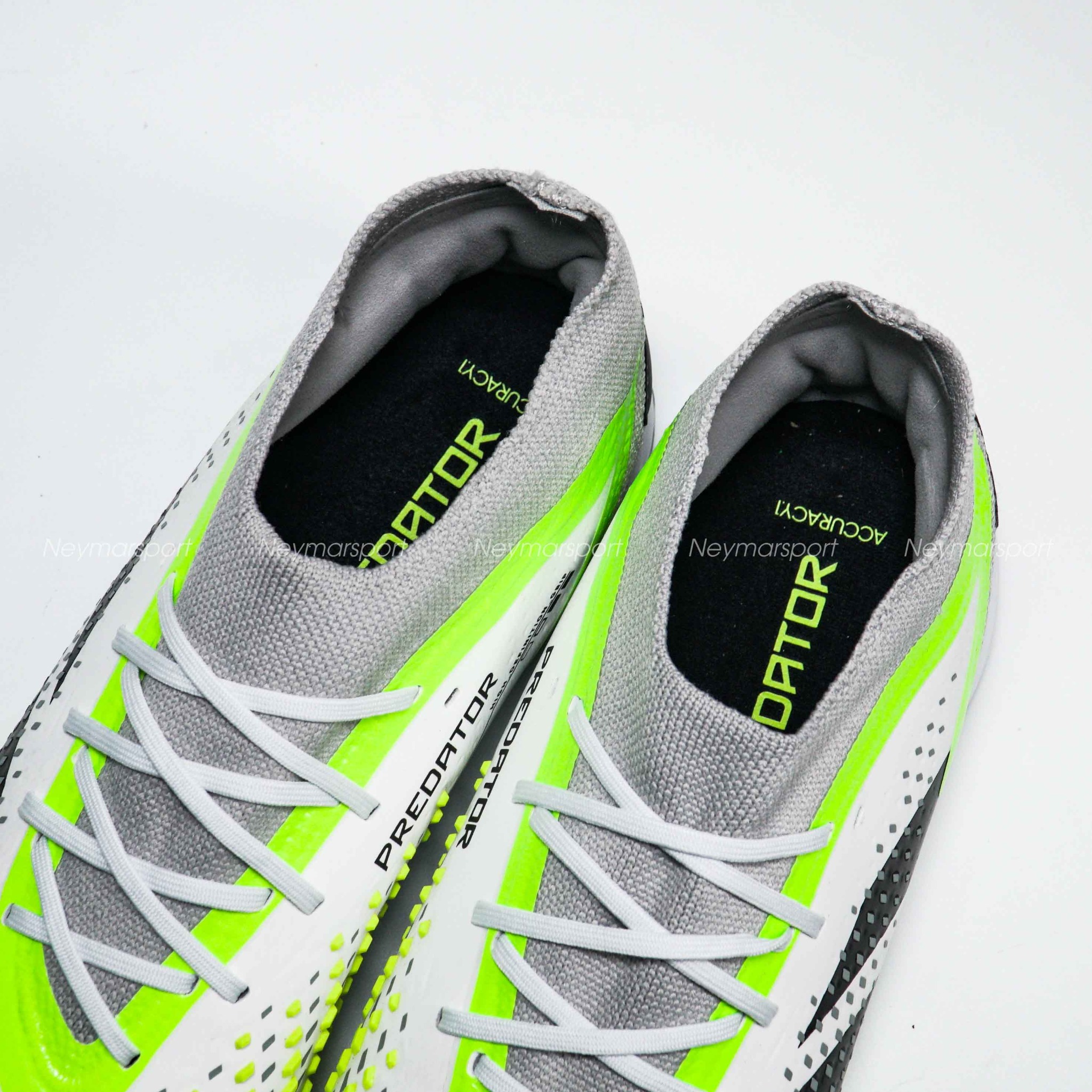 adidas Predator Accuracy .1 TF Crazyrush - Footwear White/Core Black/L ...