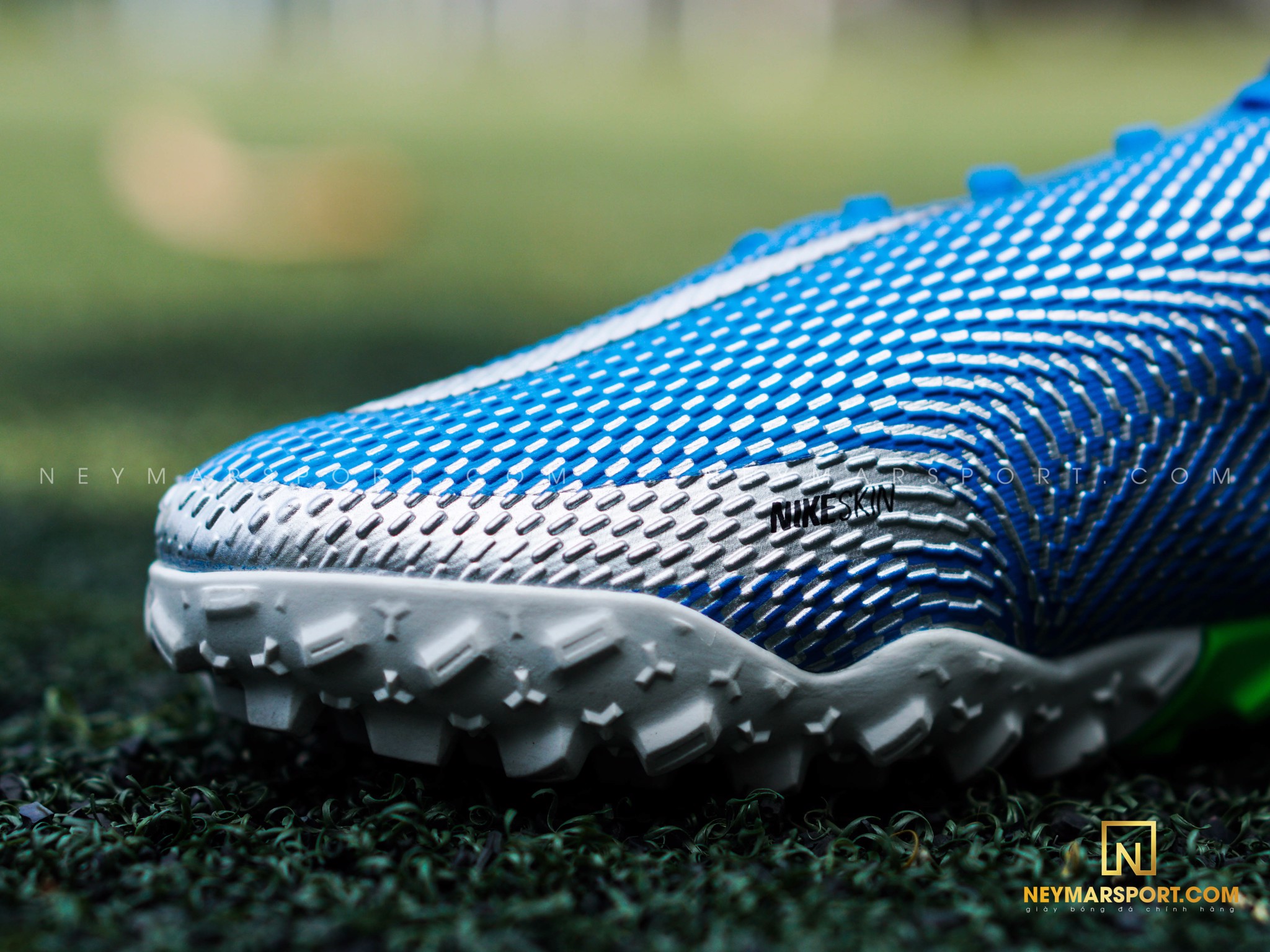 Nike Phantom GT Pro TF Spectrum - Photo Blue/Metallic Silver/Rage Gree – Neymar Sport