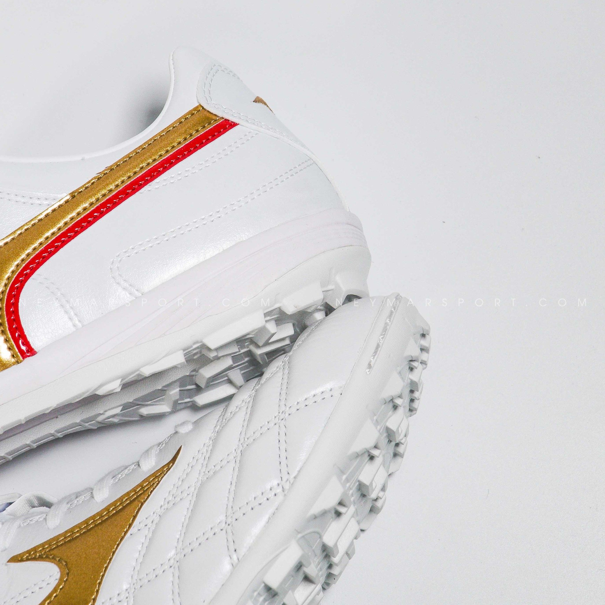 Mizuno Wave Cup Legend AS TF LIMITED EDITION - White/Gold Mizuno Wave Cup Legend AS TF LIMITED EDITION - White/Gold