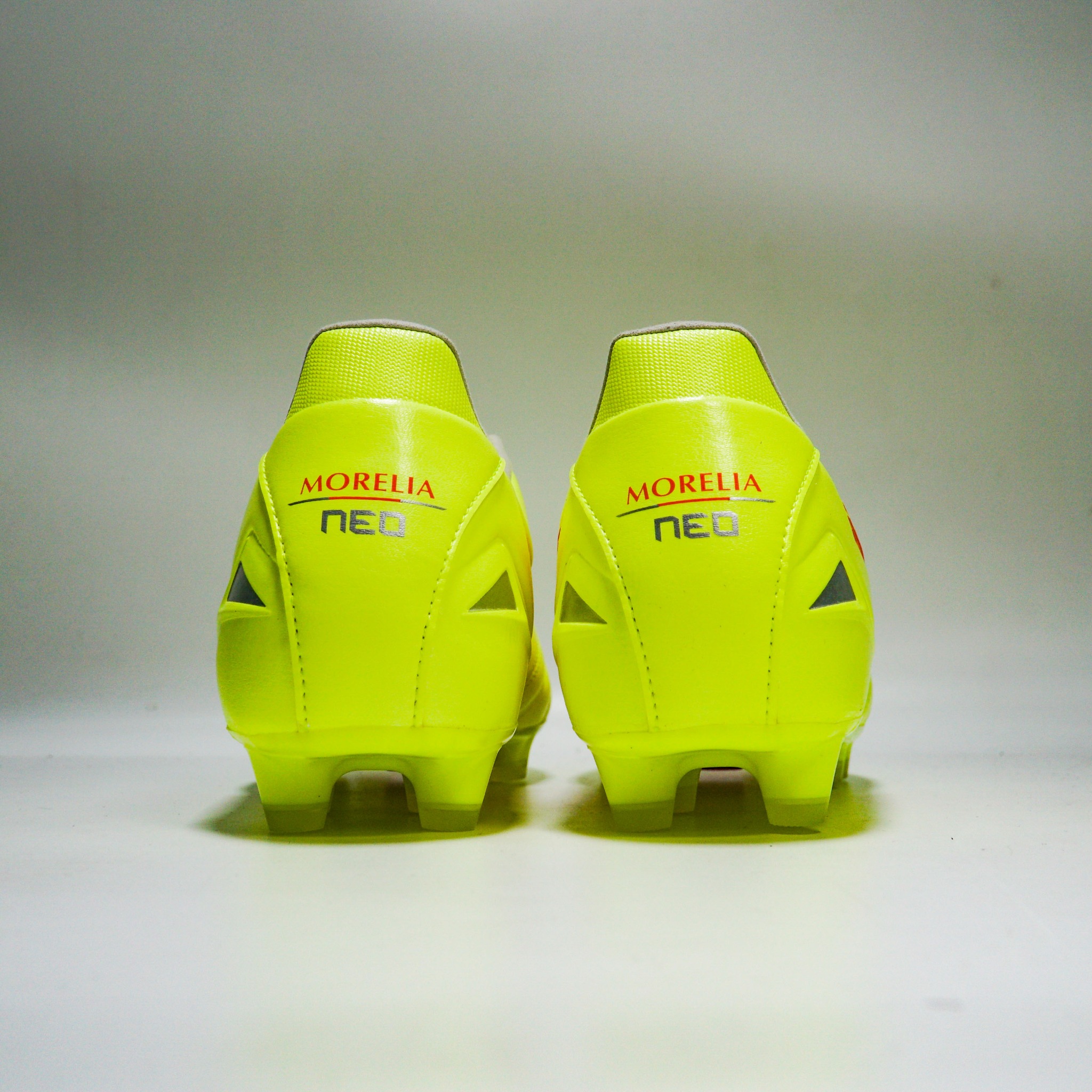 Mizuno Morelia Neo IV Pro FG DYNA - Safety Yellow/Red – Neymar Sport