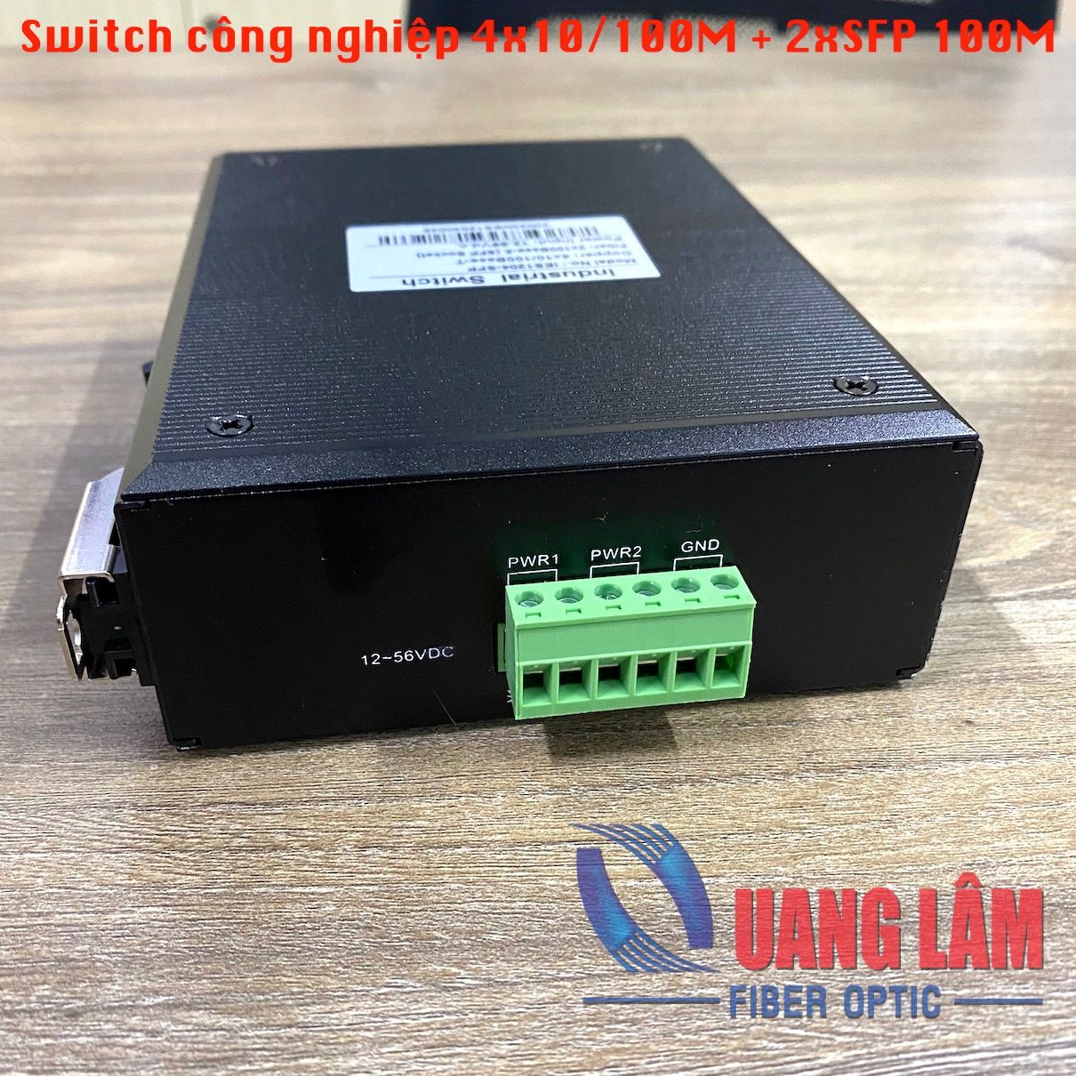 Switch công nghiệp 4x10/100M RJ45 sang quang 2 cổng FE Slot SFP, P/N ...