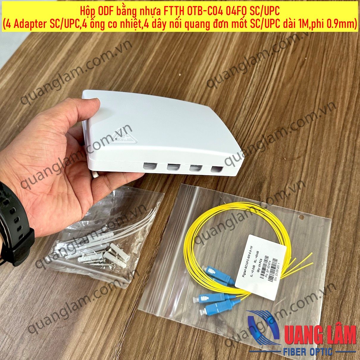 Hộp ODF bằng nhựa FTTH OTB-C04 04FO SC/UPC (4 Adapter SC/UPC,4 ống co ...