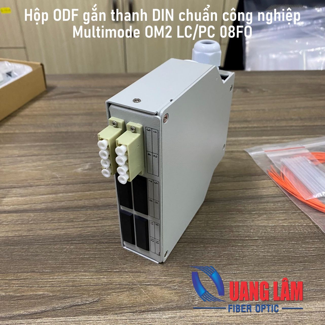 Hộp ODF gắn trên thanh DIN bằng thép 08FO LC/PC MM OM2 (Bao gồm đầy đủ ...