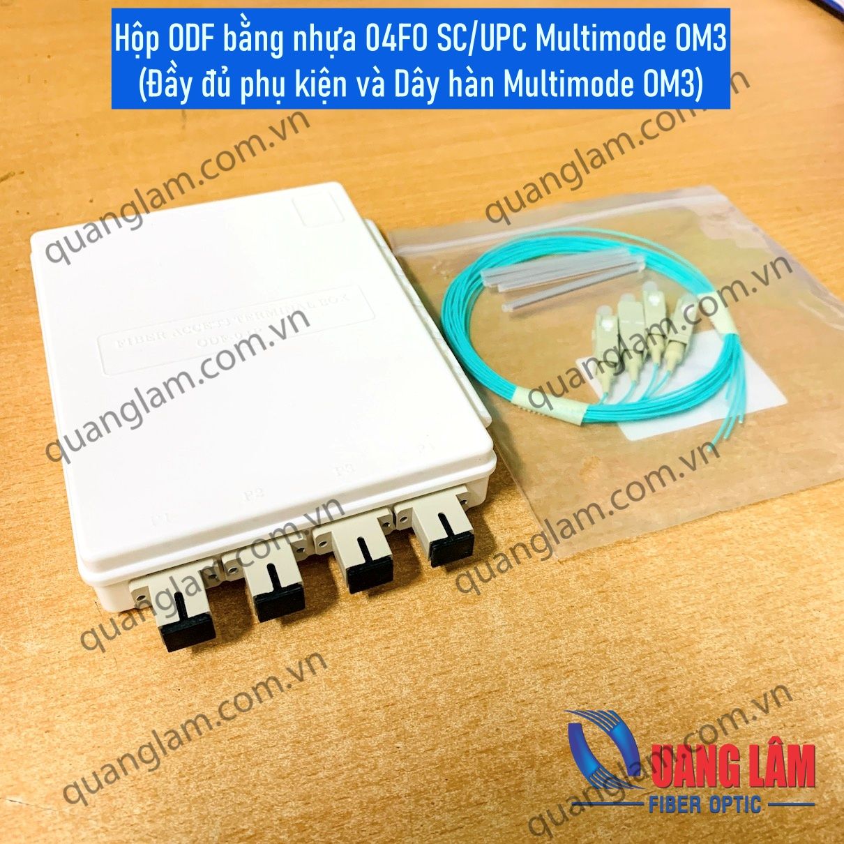 Hộp ODF bằng nhựa 04FO SC/UPC Multimode OM3 (Đầy đủ phụ kiện và Dây hà ...