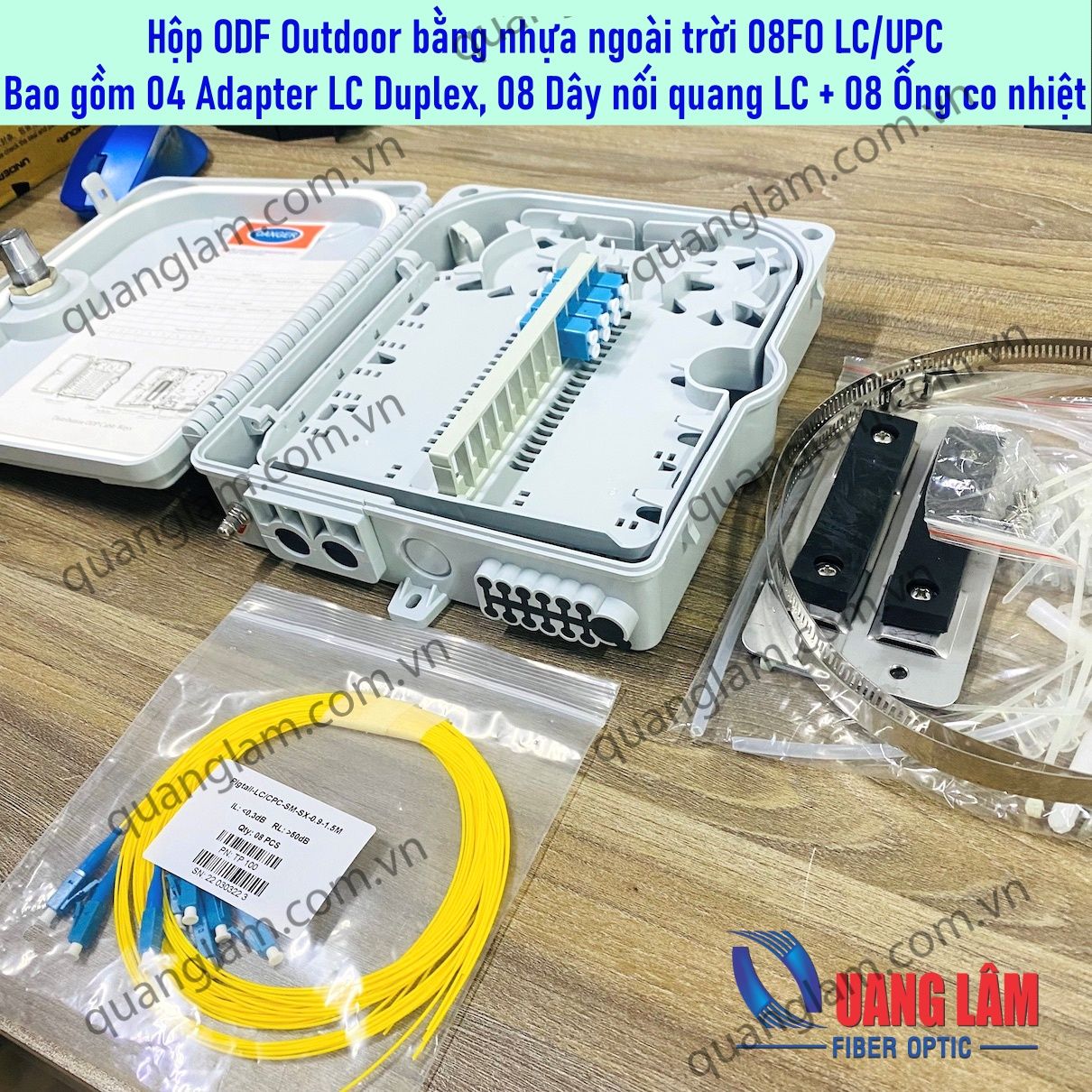 Hộp ODF bằng nhựa ngoài trời 08FO LC/UPC (Bao gồm 04 Adpter LC Duplex ...