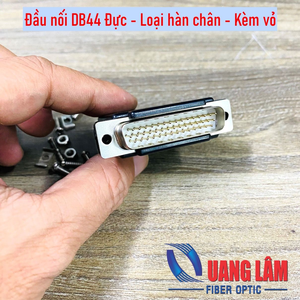Đầu nối DB44 loại hàn chân - Đầu đực dùng cho đấu nối Servo – Công ty TNHH Công Nghệ Quang Lâm