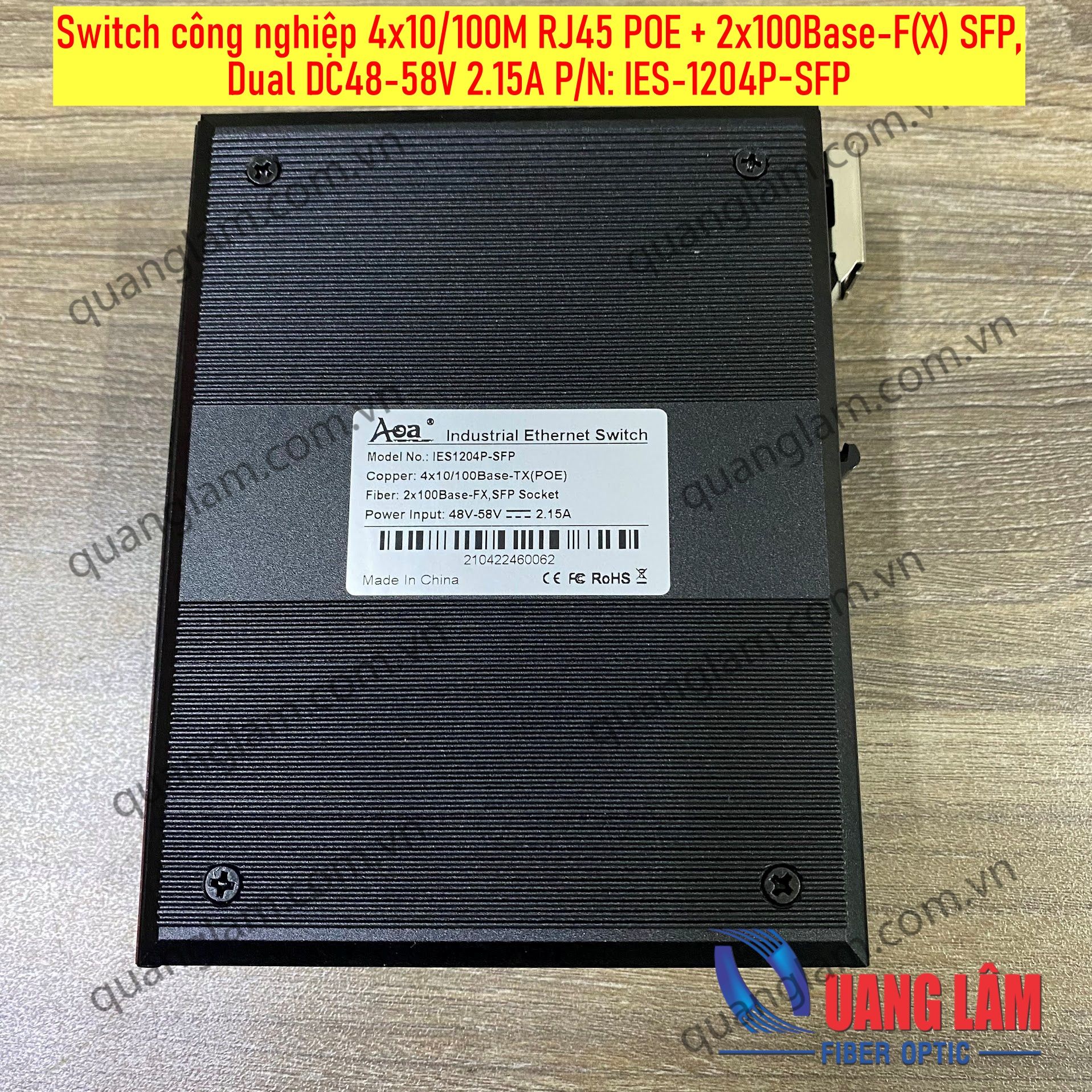 Switch công nghiệp 4x10/100M RJ45 POE sang quang 2 cổng100M Slot SFP ...