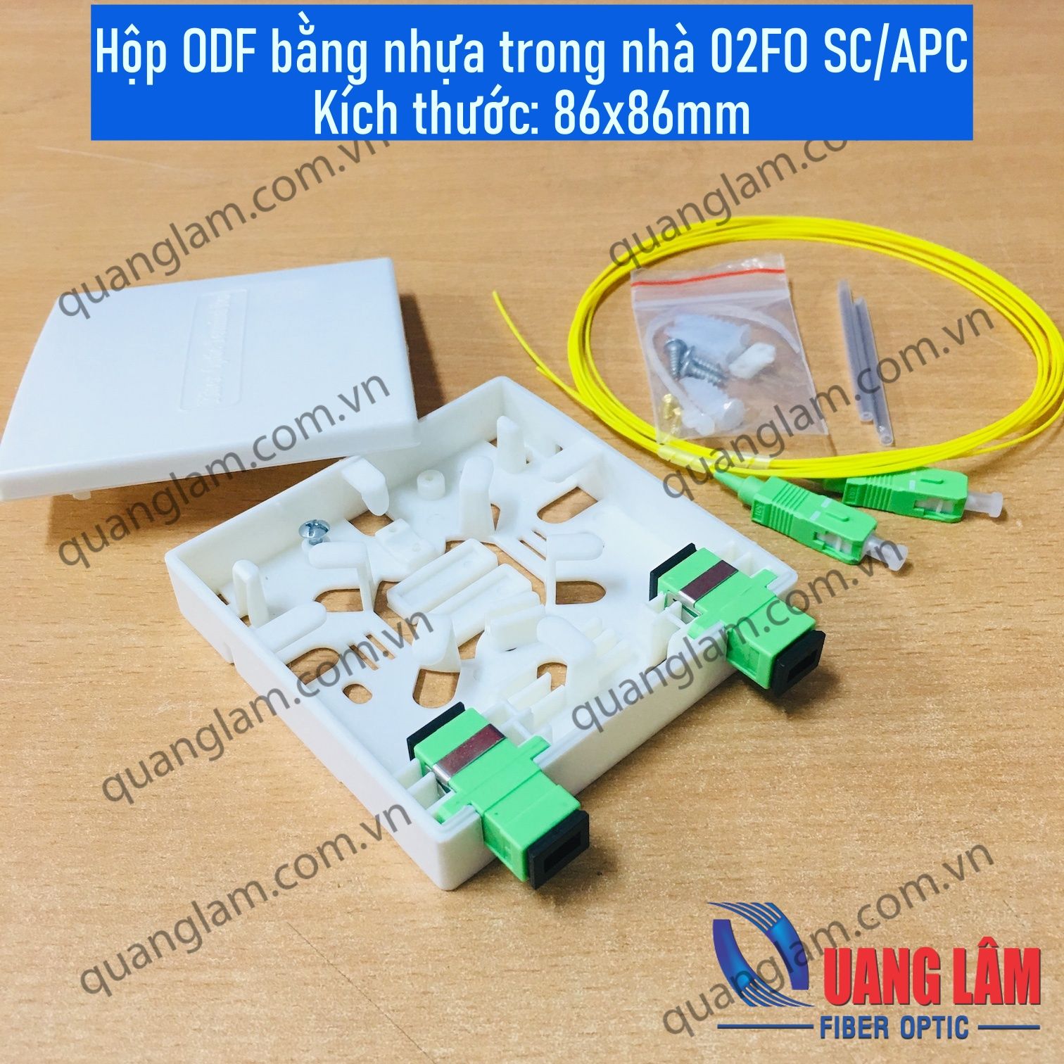Hộp ODF bằng nhựa trong nhà 02FO SC/APC - Đầy đủ phụ kiện: 02 Adapter ...
