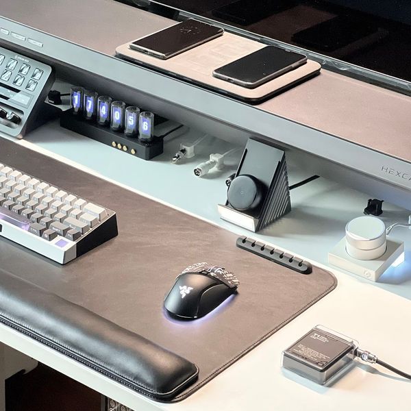 Thảm da cao cấp Hexcal Desk Mat Bundle – Vài Thứ Hay