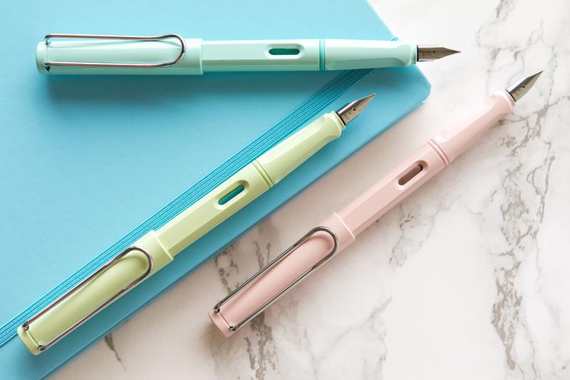 Bút máy Lamy Safari Pastel – Taipoz