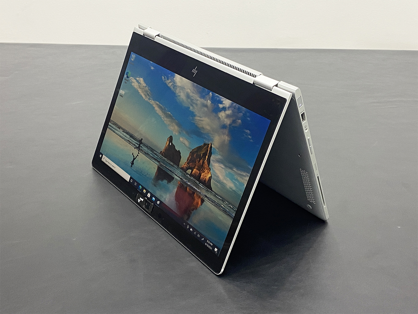 HP Elitebook X360 1030G2 Laptop màn xoay cực chất – EDG.VN