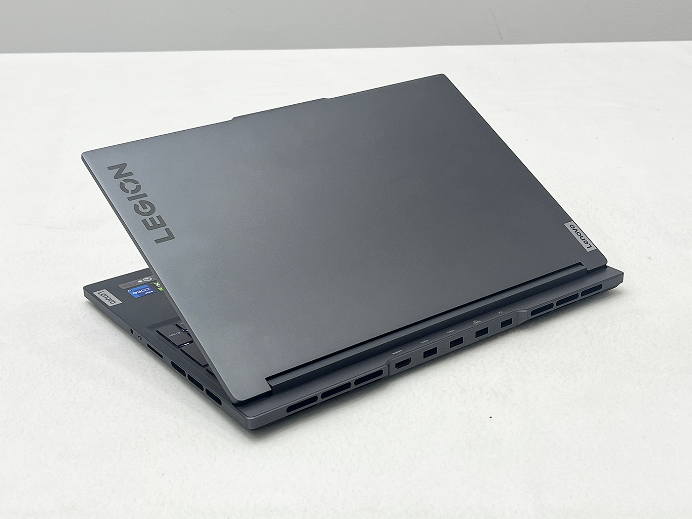 Legion Y9000X i7-12700H 16GB 512GB RTX3060 Màn QHD+ 165HZ – EDG.VN