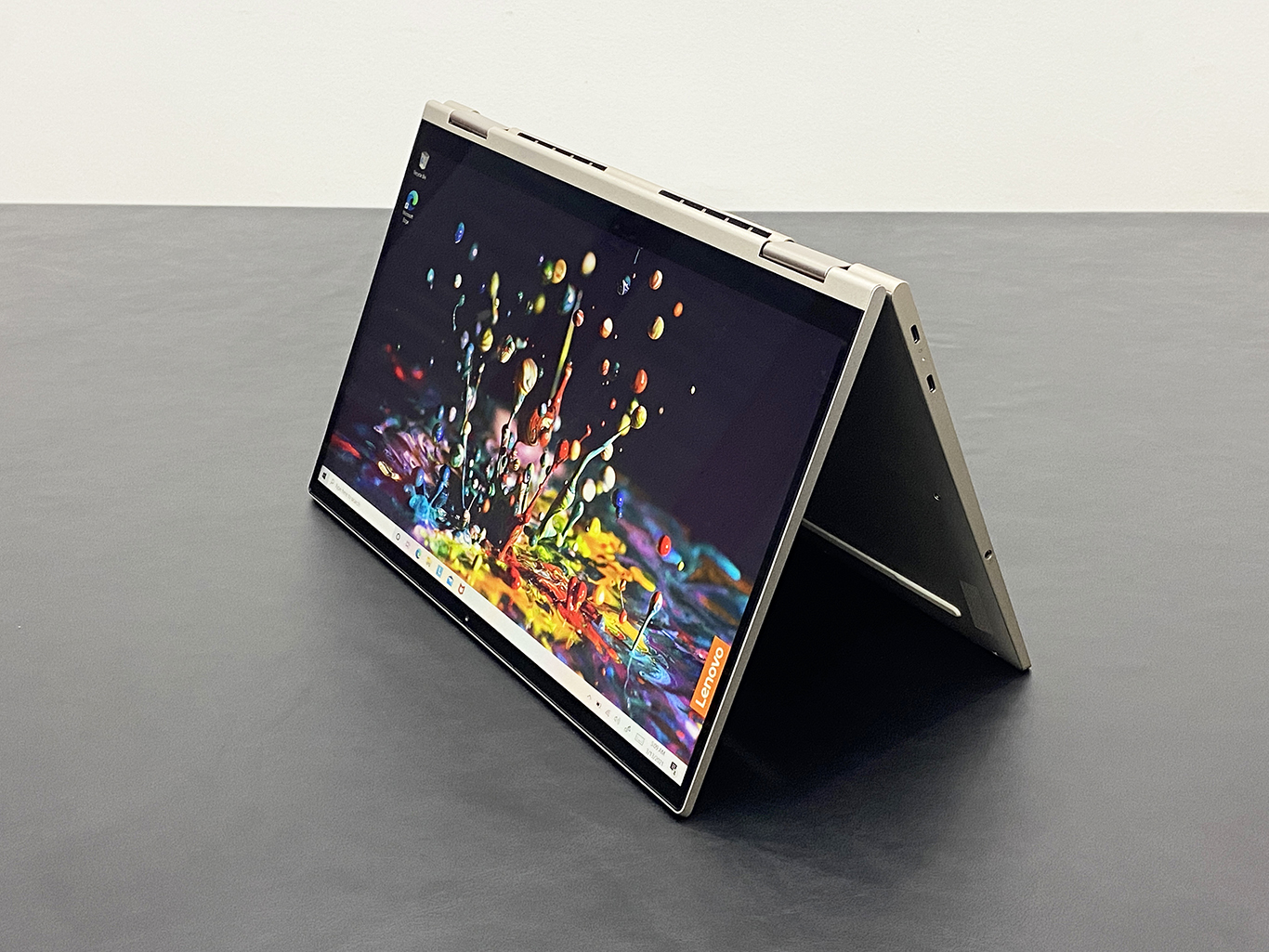 Lenovo YOGA C740 i7-10510 12GB 477GB 15.6 FHD Touchscreeen – EDG.VN