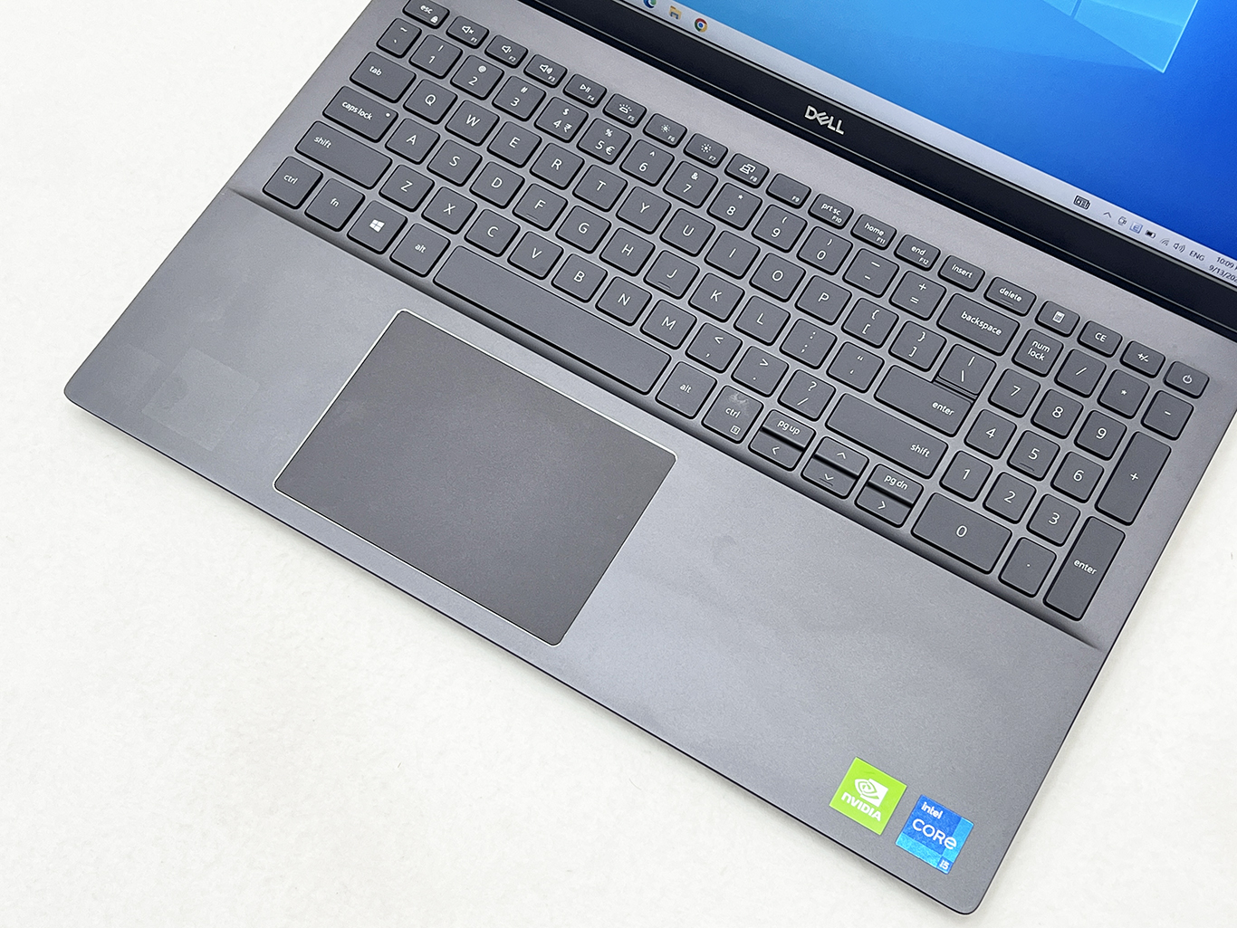 Dell Vostro 5502 Core i5-1135G7 16GB 512GB MX350 15.6 FHD – EDG.VN